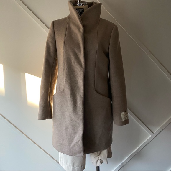 Wilfred | Jackets & Coats | Wilfred Cocoon Wool Cashmere Coat In Taupe ...